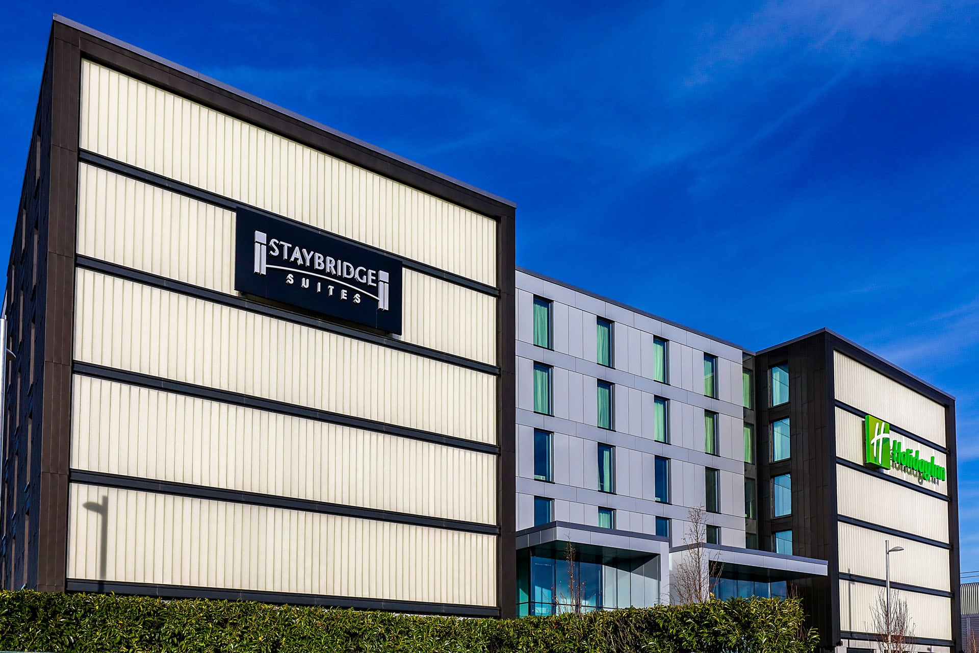 Holiday Inn Hotel London Heathrow Bath Road Sotech Optima