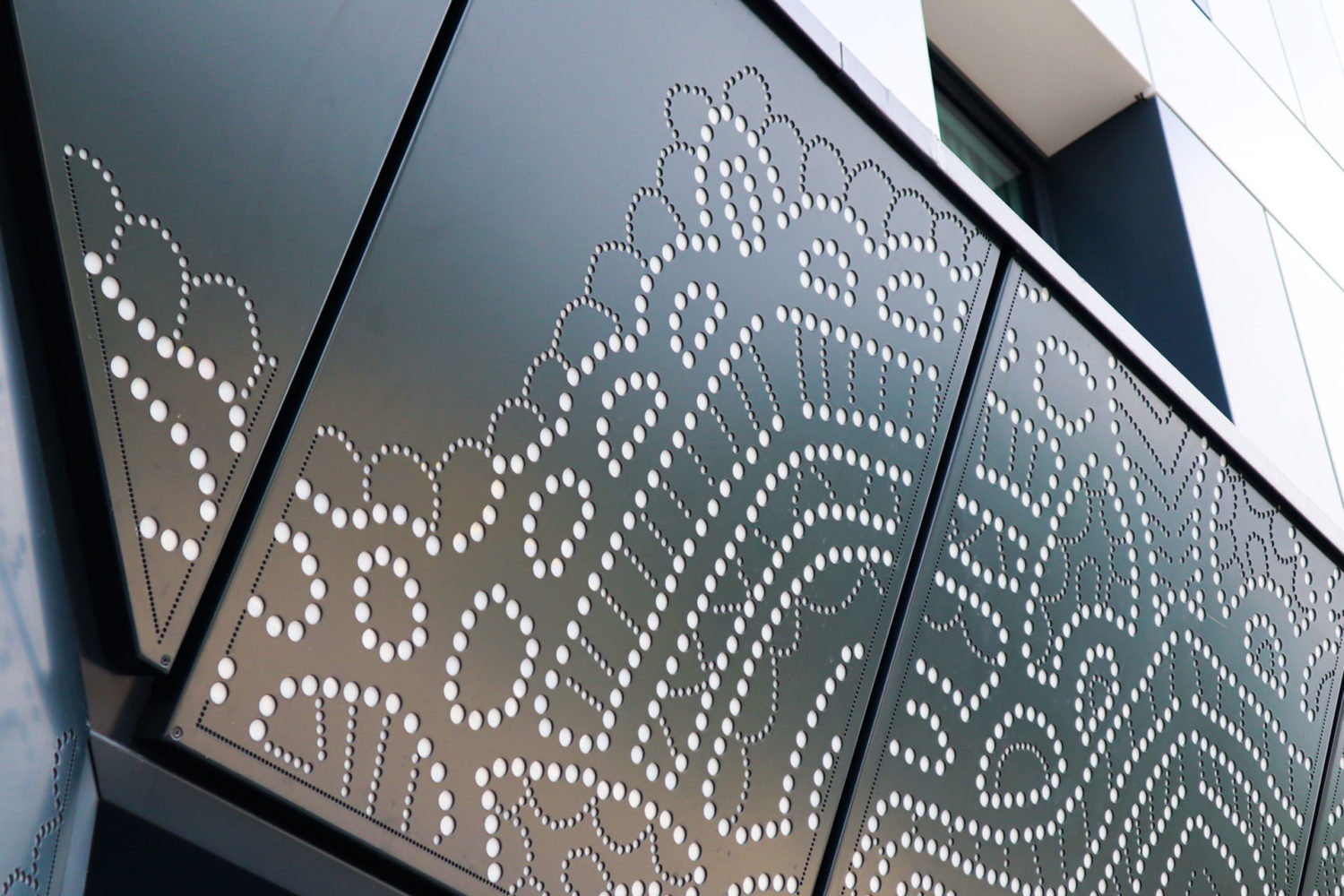 Fins, perforations, balconies and etching - Sotech Optima